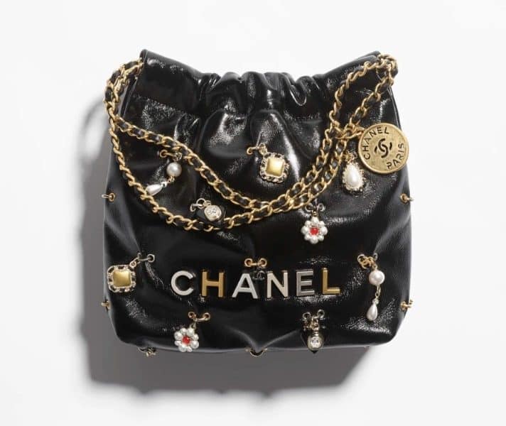 15 شنط شانيل الجديدة بالصور وتفاصيل الشراء والاسعار